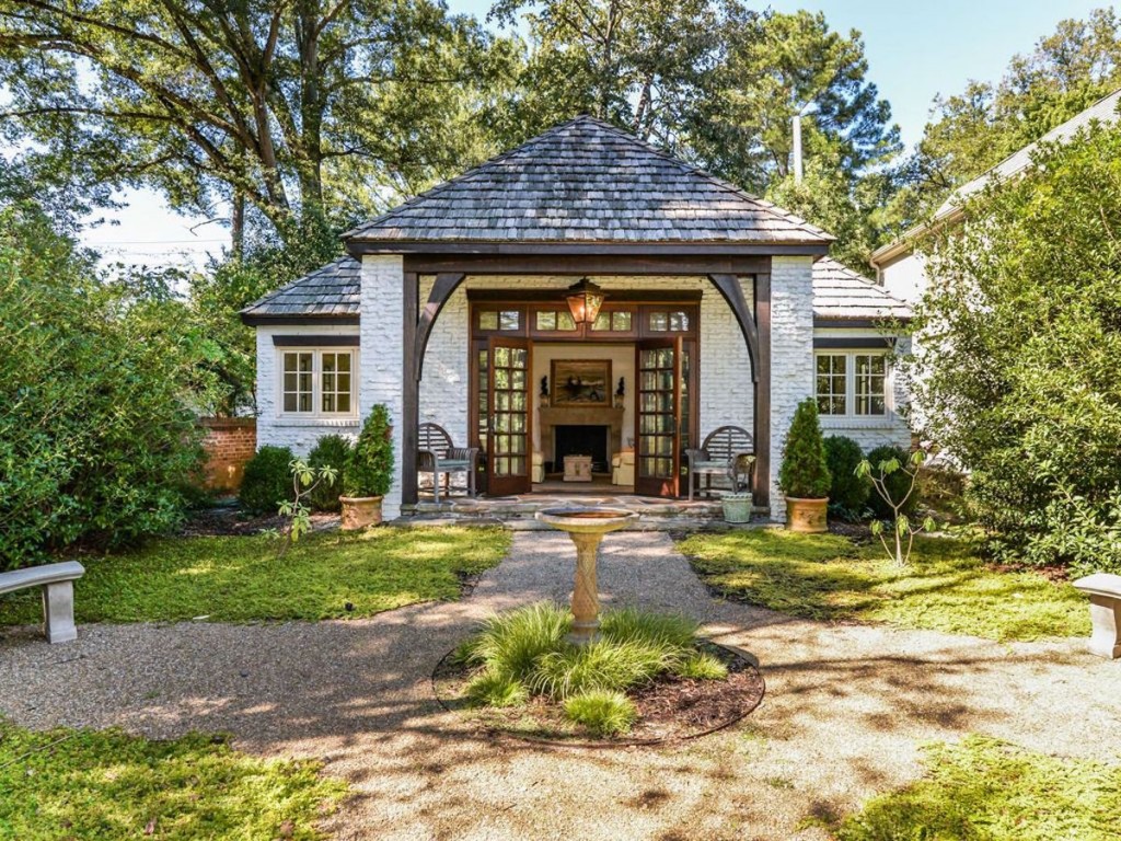 We Think You’ll Love This Forest Drive English Cottage – QC Exclusive