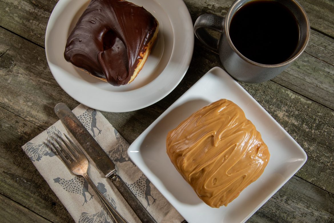 Your Mom's Donuts Gets A Space In The Park Road Shopping Center - QC ...