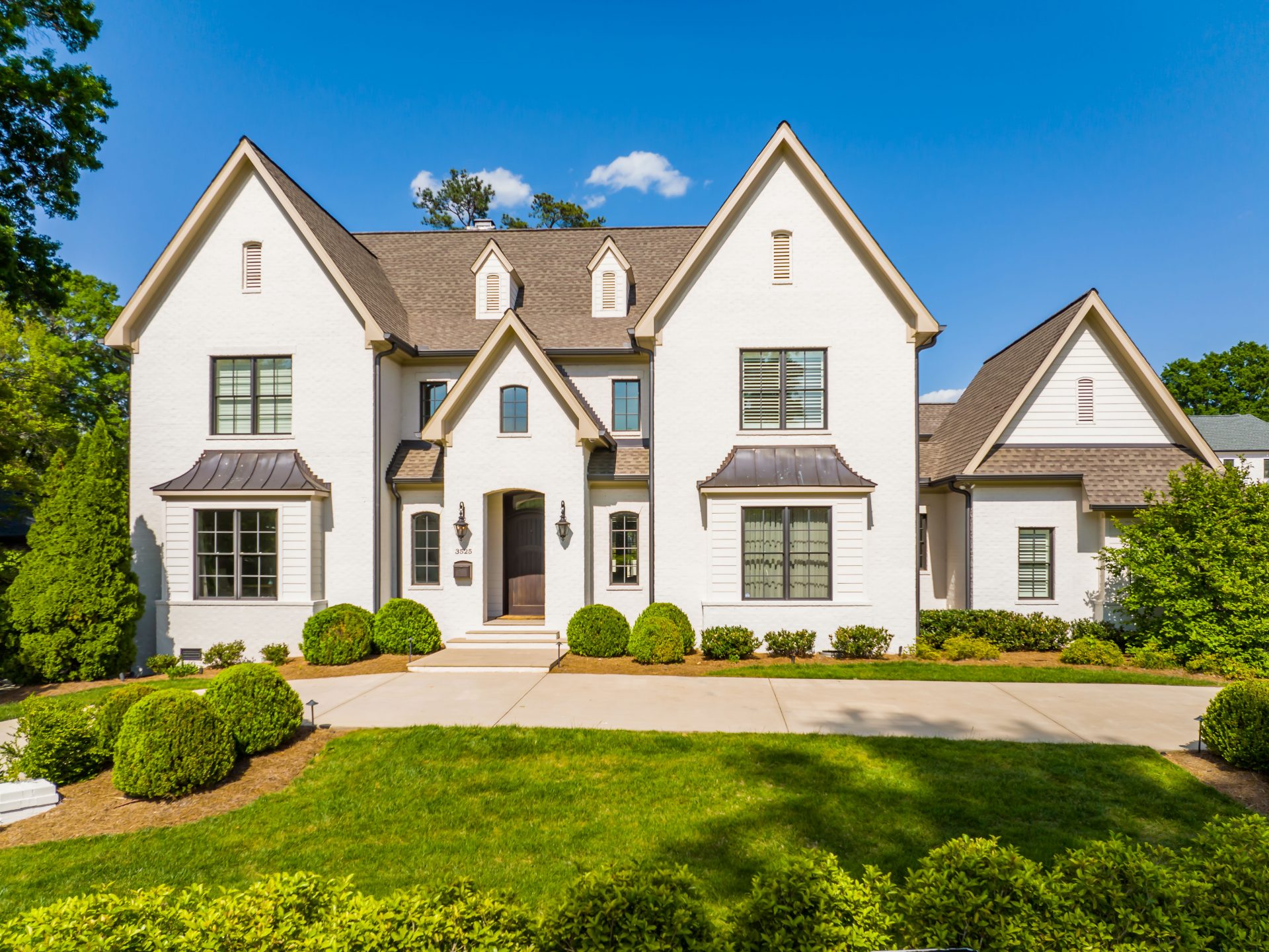 Charlotte Homes For Sale - Luxury Listing From Henderson Ventures