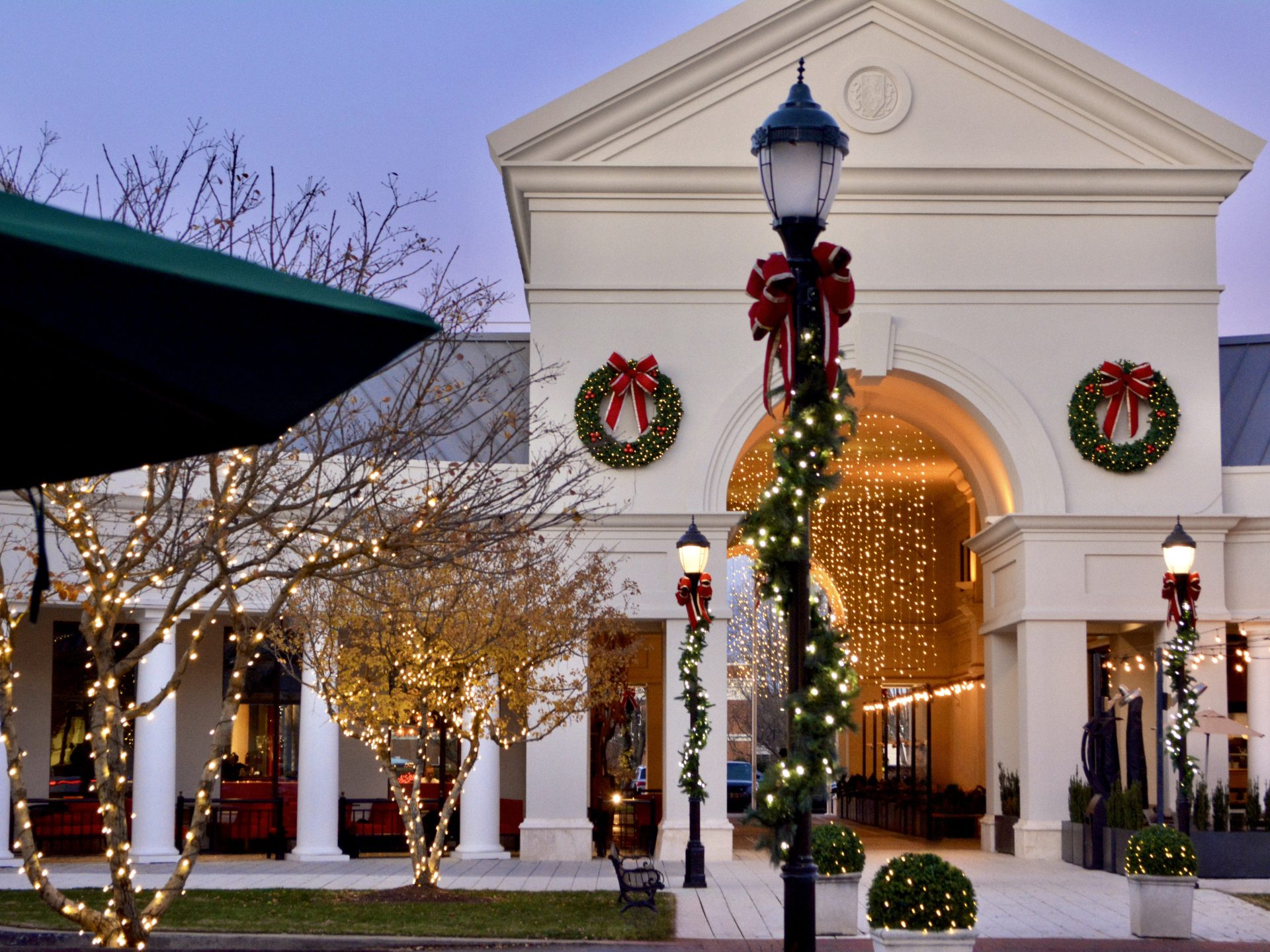 Artistic Exploration at Maker’s Market Charlotte – QC Exclusive