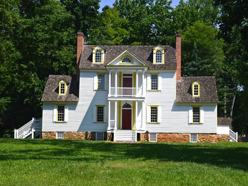 Retail & Shopping At Its Finest: Phillips Place in SouthPark – QC Exclusive